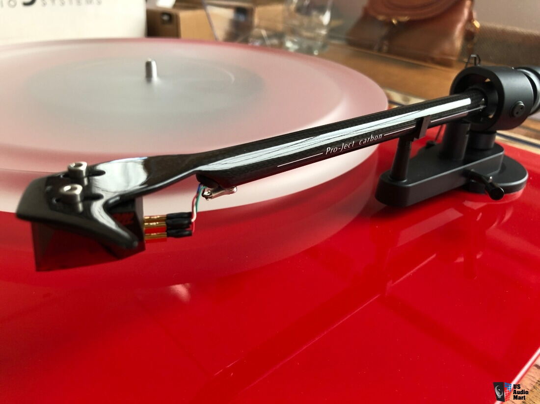 Pro-Ject turntable Carbon Debut Esprit SB upgraded version modern Photo ...