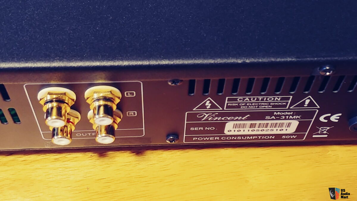Vincent SA31 MK Hybrid Tube analogue Preamp Photo #2281321 - US Audio Mart