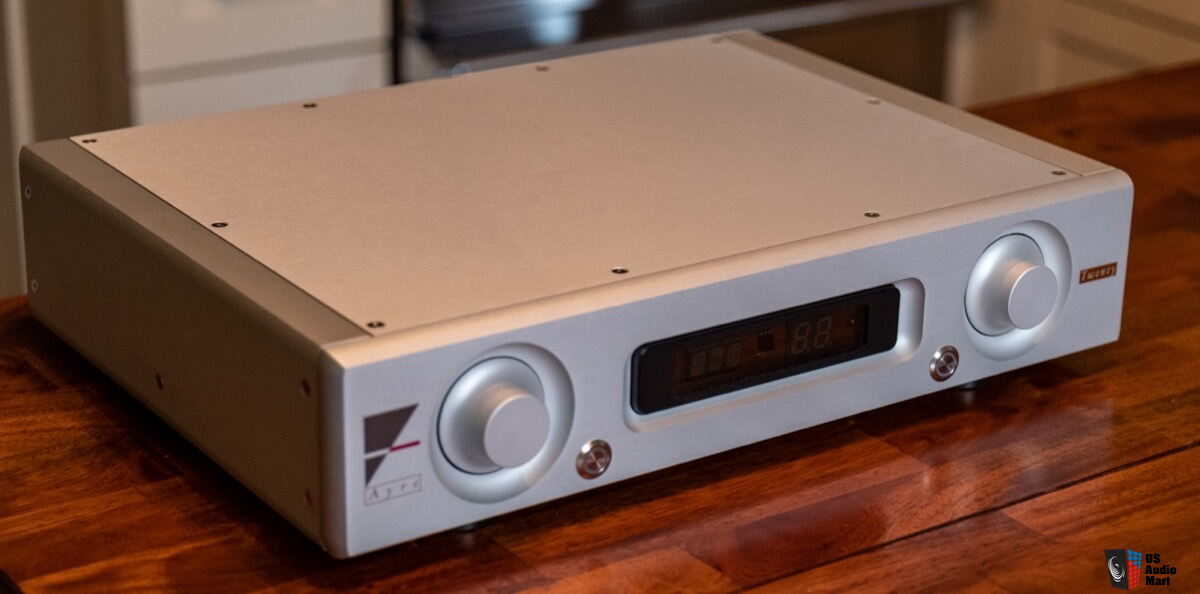 Ayre KX-5 Twenty Line stage Preamp Photo #2284630 - UK Audio Mart