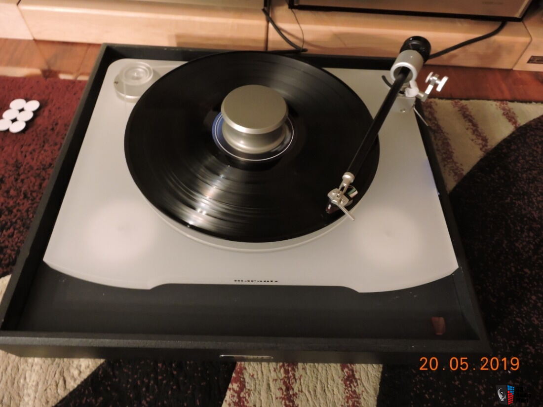 Marantz TT15 turn table with Ginko cover and Bright Star Audio base ...