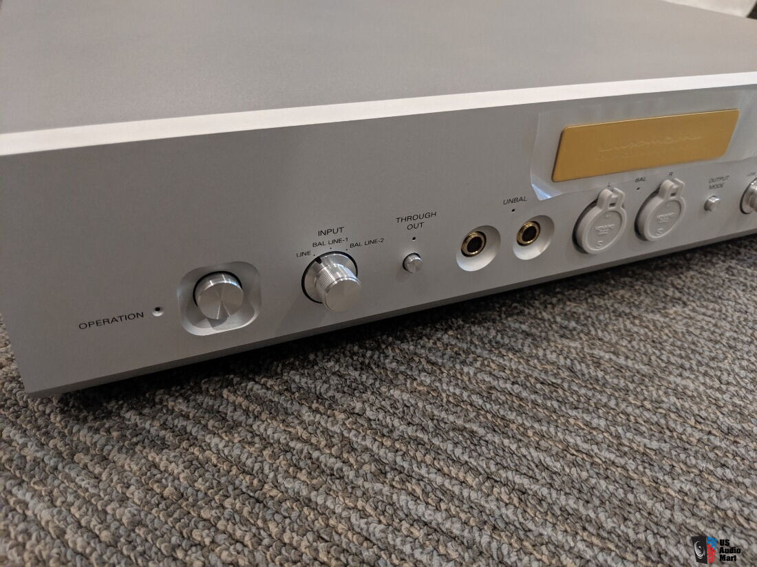 Luxman P700u, Class-A Headphone Amplifier (Silver) Photo #2291027 ...