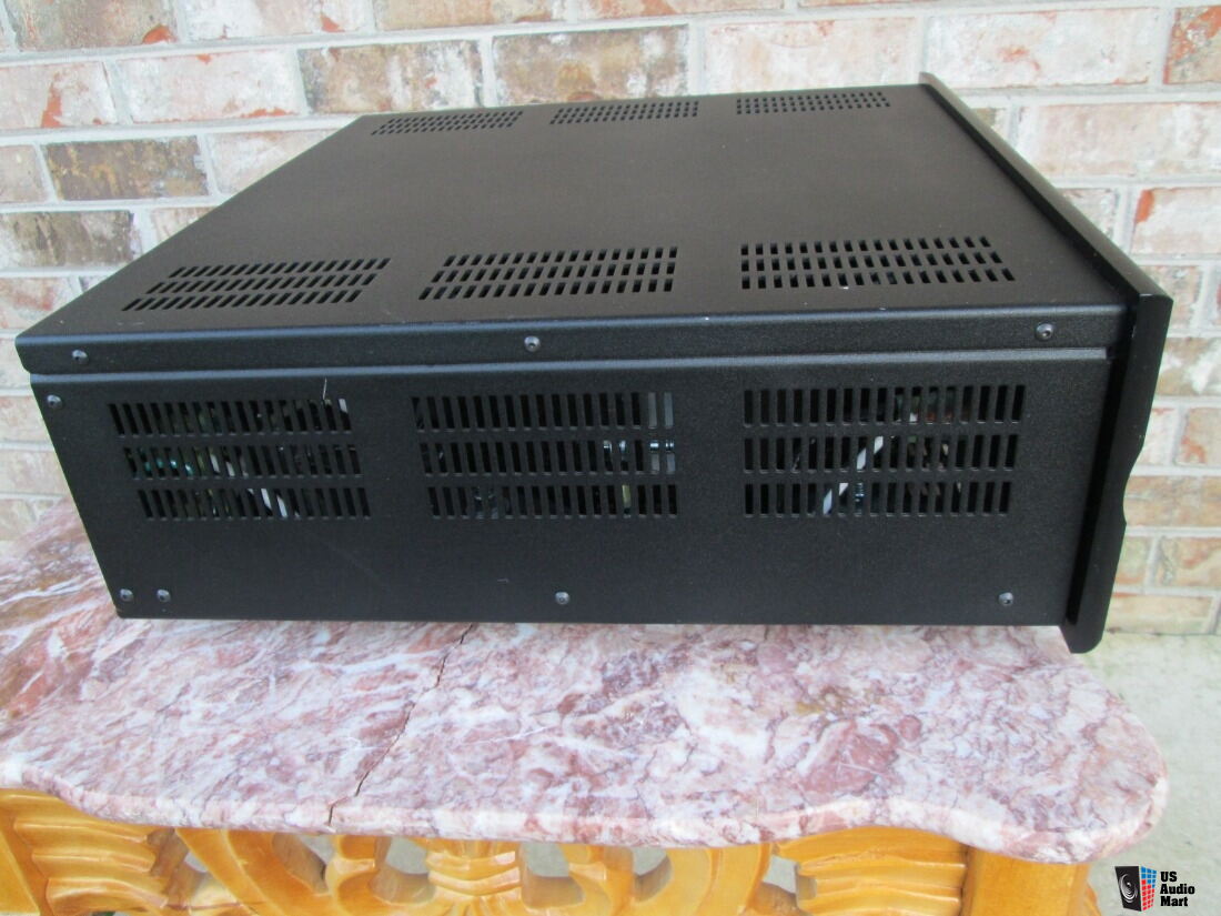 Bryston Bit 20 Power conditioner Black Photo #2297709 - US Audio Mart