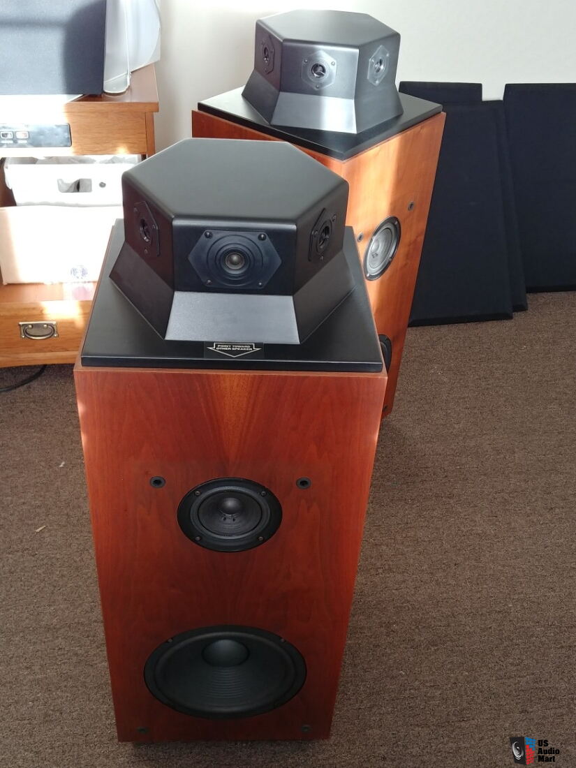DBX 1A floorstanding speakers with sound processor/ controller Photo ...