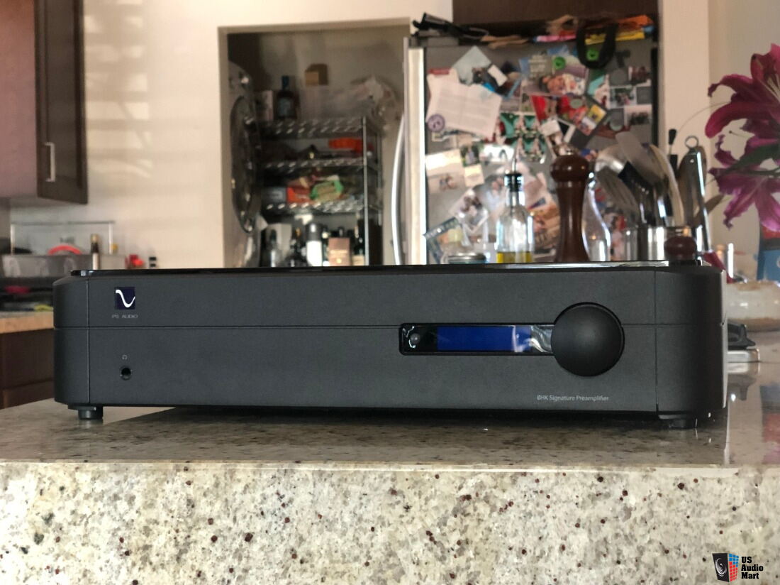 PS Audio BHK Signature Preamplifier with upgrades fuse and tubes Photo ...