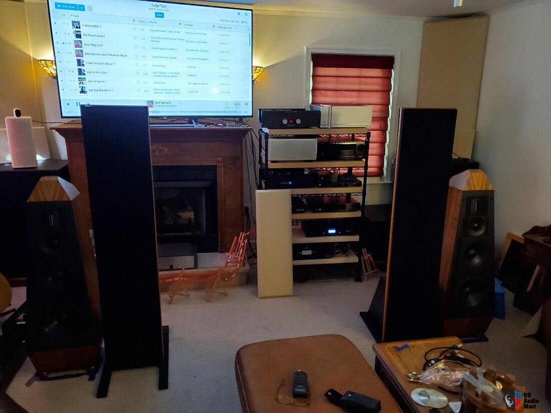 Eminent Technology LFT-8B Speakers with Sound Anchor stands Photo ...
