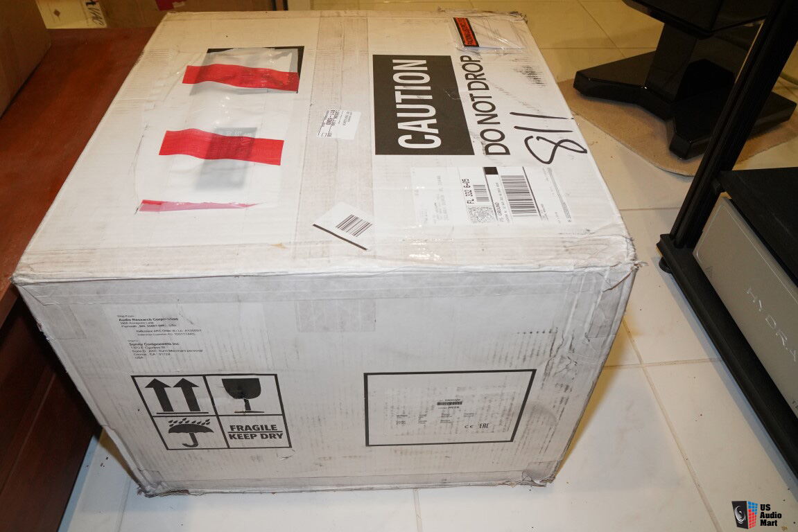 Audio Research Reference 6 Tube Preamplifier, Brand New in unopened ...