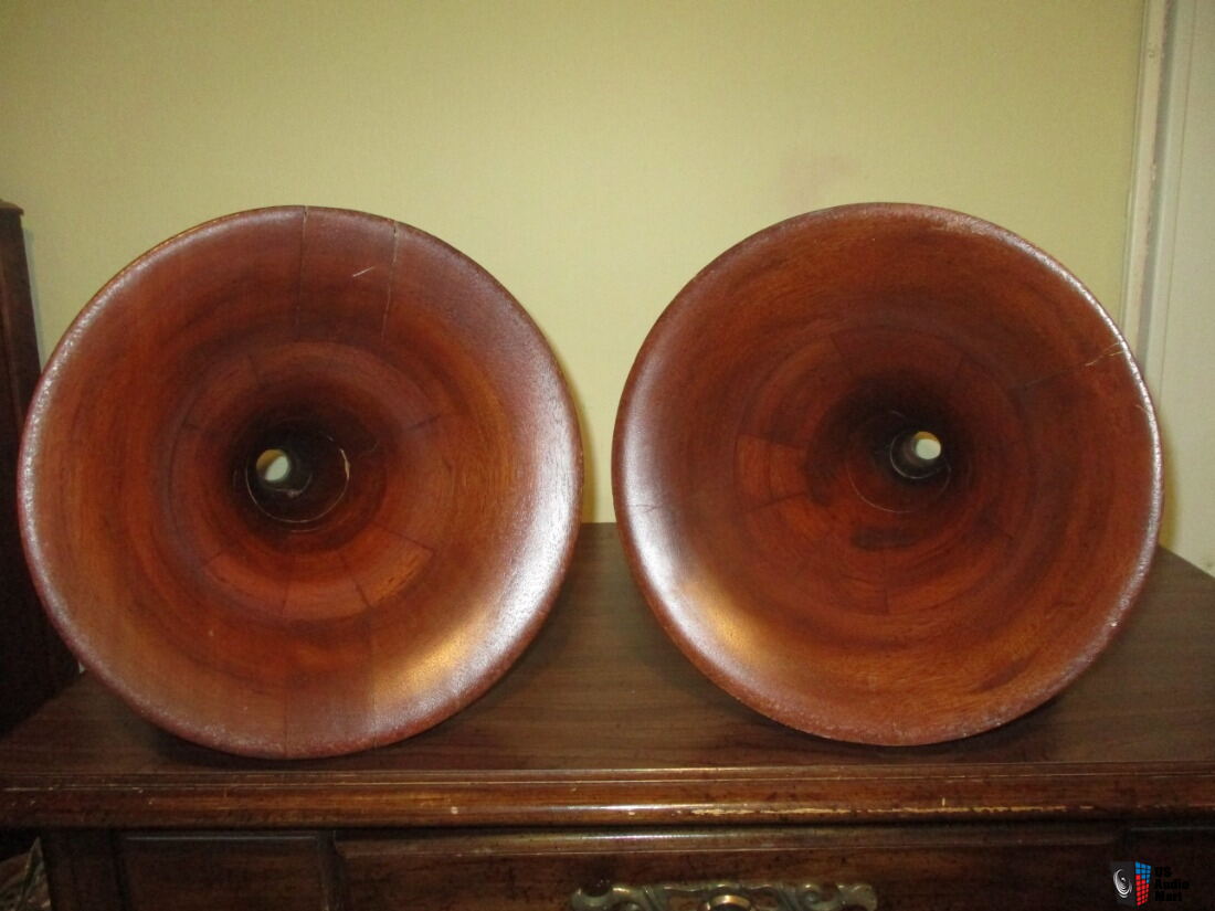 Brooks Sierra Mahogany Tractrix Horns wood 700hz 1 Photo #2346693 ...