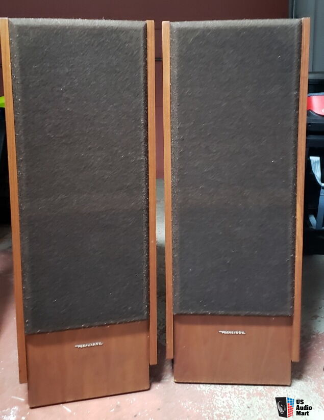 Vintage Realistic Optimus T-100 Speakers Photo #2365855 - US Audio Mart