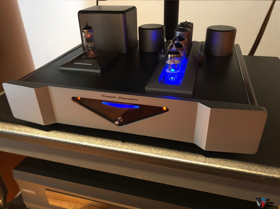 Fosgate Signature Phono V1 tube phono preamp with upgraded tubes Photo ...