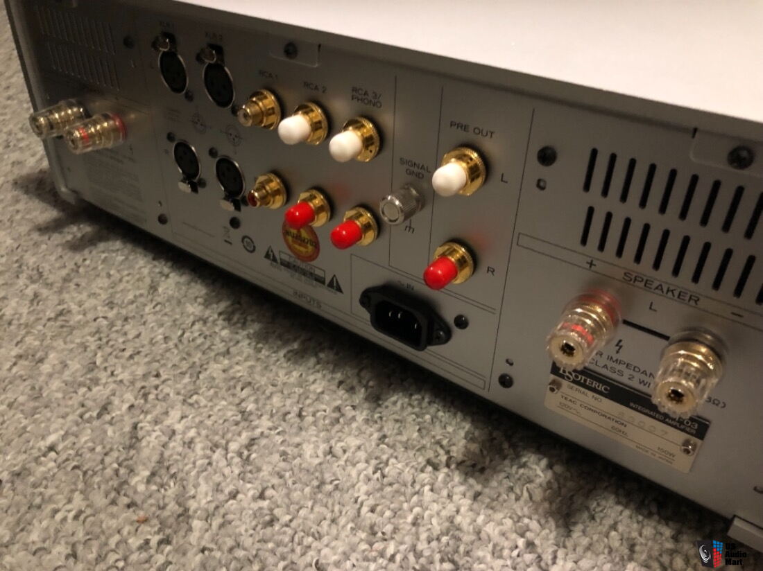 esoteric I-03 Photo #2369993 - US Audio Mart