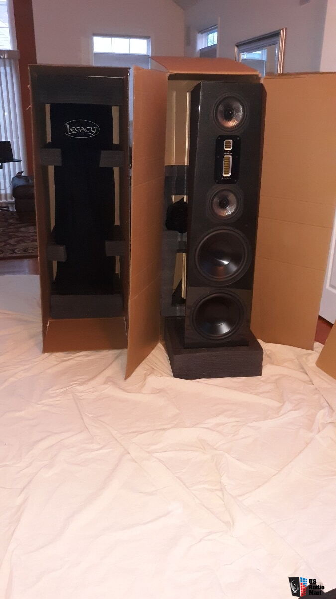 Legacy Audio Focus SE black pearl Photo #2388784 - US Audio Mart