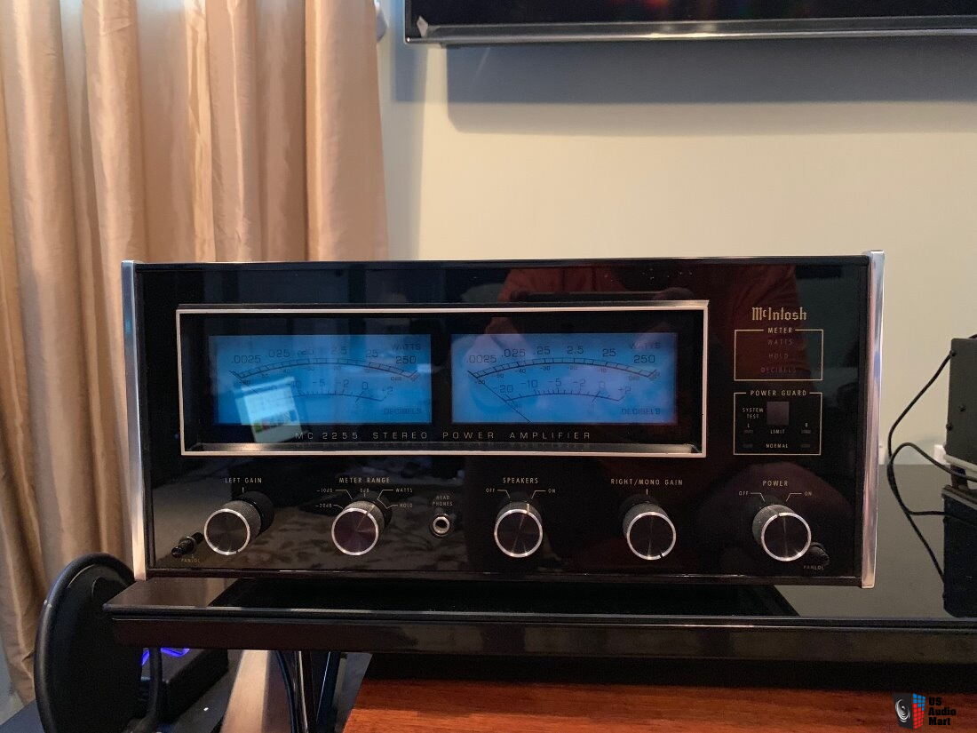 McIntosh MC2255 Photo #2389328 - US Audio Mart