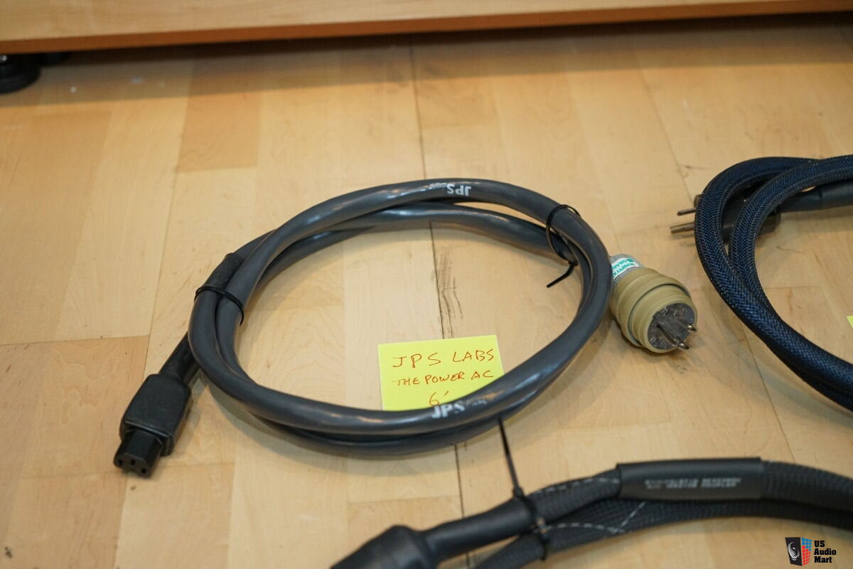 Power cords bundle 5 pcs Photo #2390648 - US Audio Mart