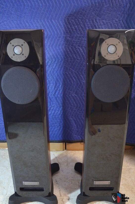 Usher Dancer mini one DMD speakers Photo #2400940 - US Audio Mart