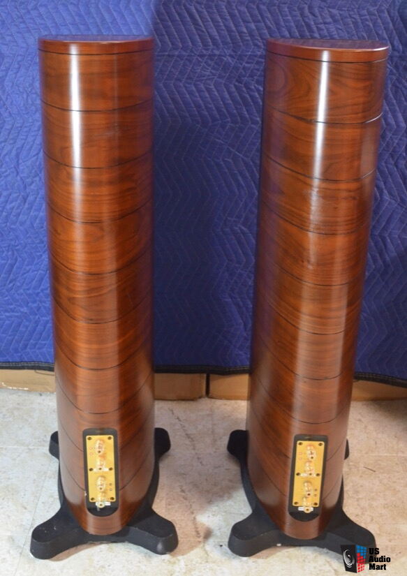 Usher Dancer mini one DMD speakers Photo #2400943 - US Audio Mart