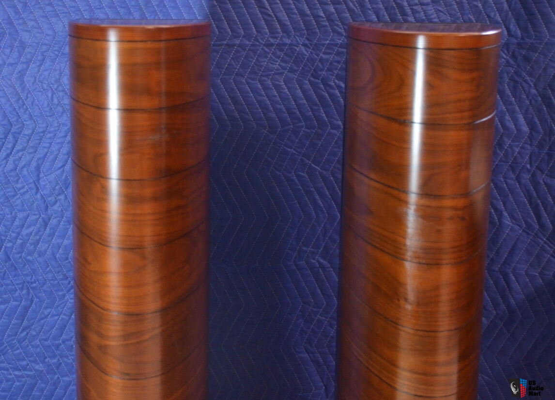 Usher Dancer mini one DMD speakers Photo #2400944 - US Audio Mart