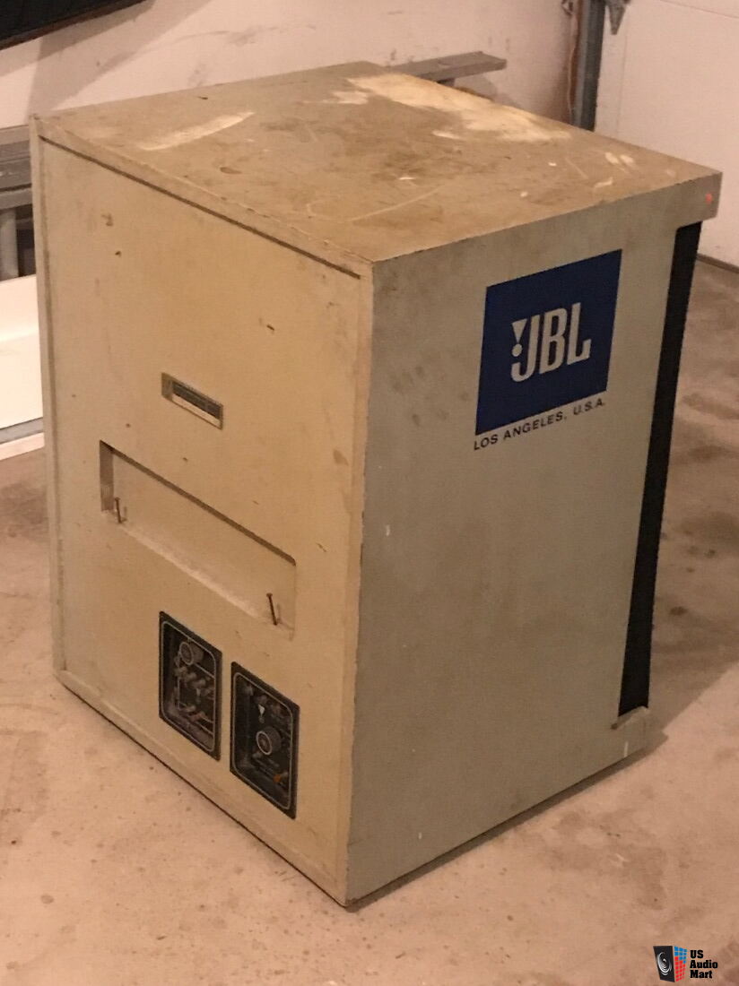 JBL C50 SM (S8) Pair of Speakers For Pick Up Only For Sale - US Audio Mart