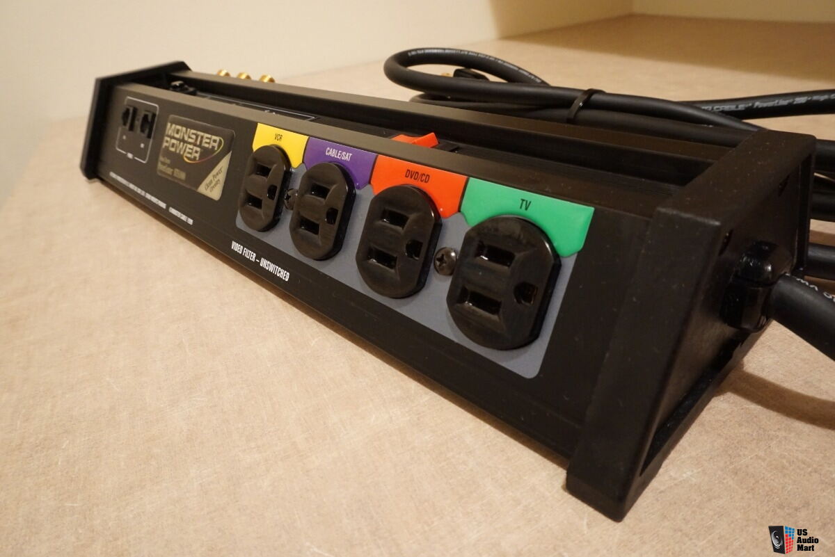 Monster HTS1000, 8-Outlet Power Center Photo #2413360 - US Audio Mart
