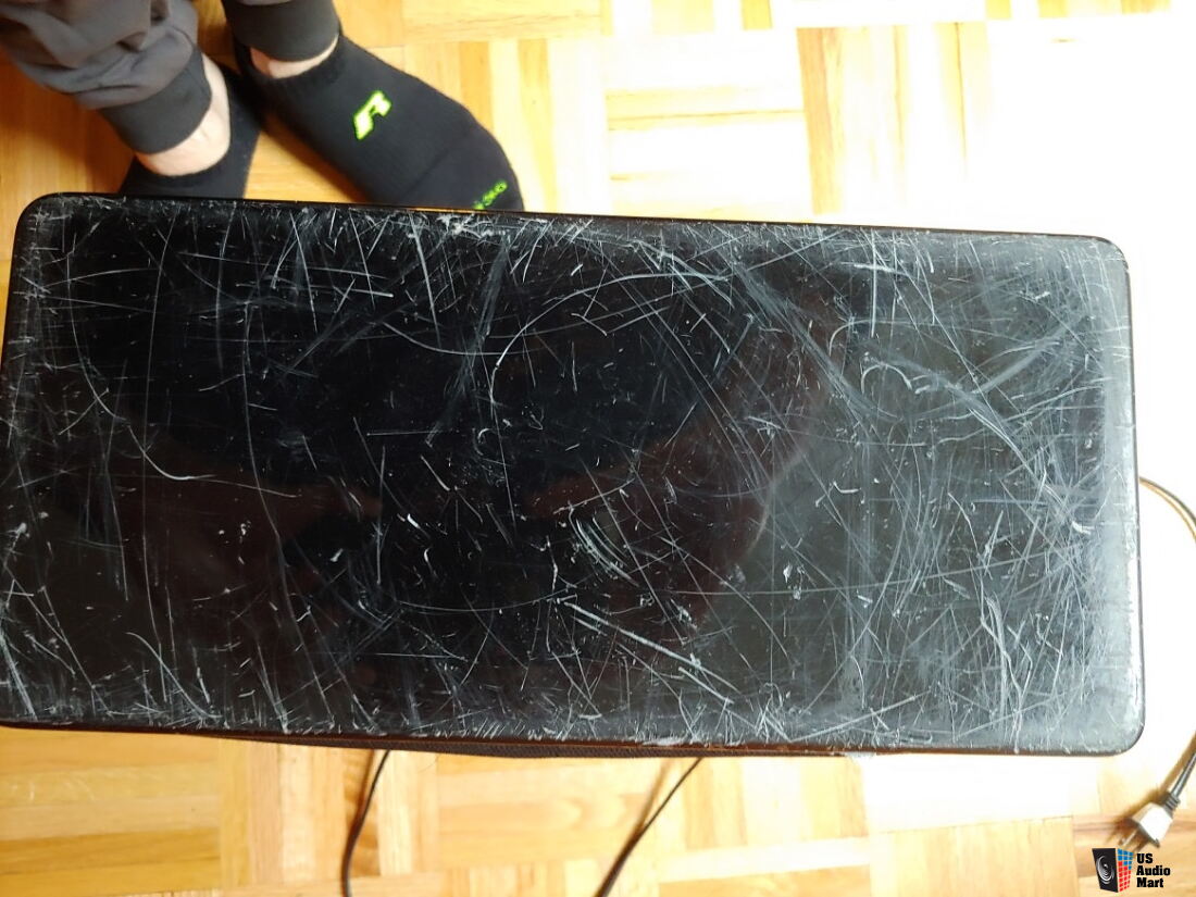 Definitive Technology BP2006TL and BP8 Bi-Polar Sleeper Speakers LOCAL ...