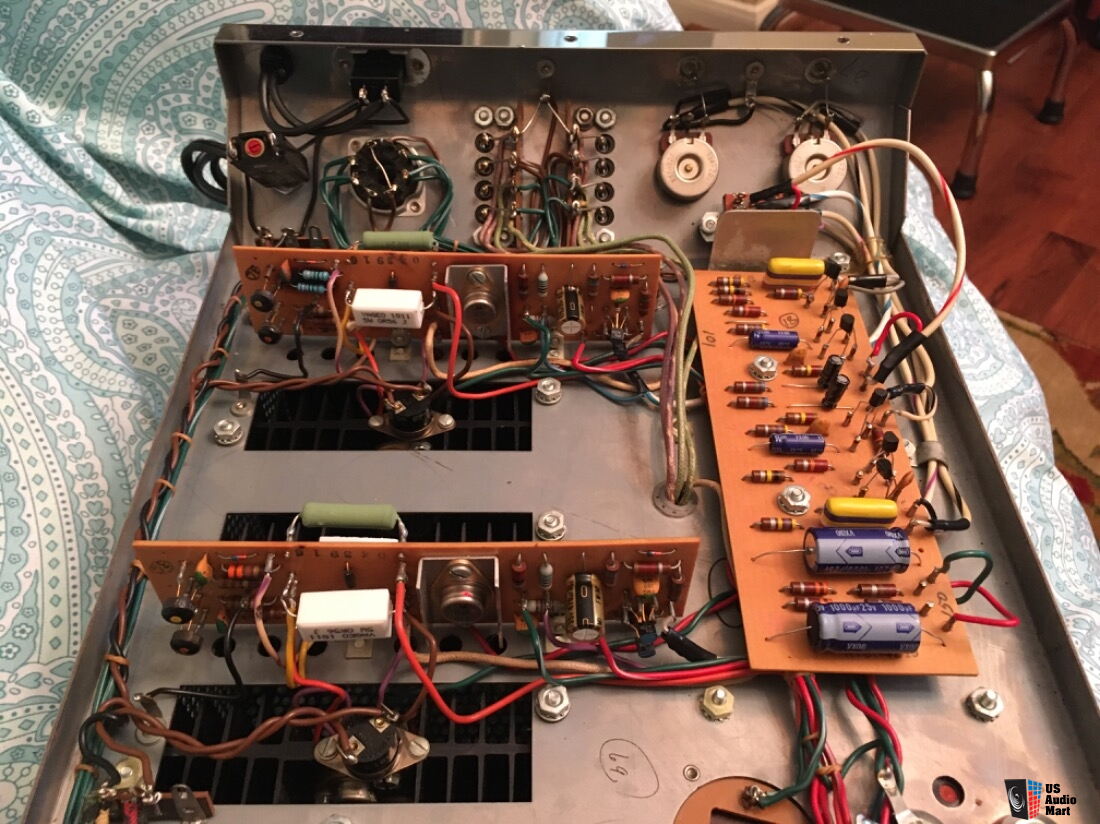 McIntosh MC250 Amplifier Photo #2433265 - US Audio Mart