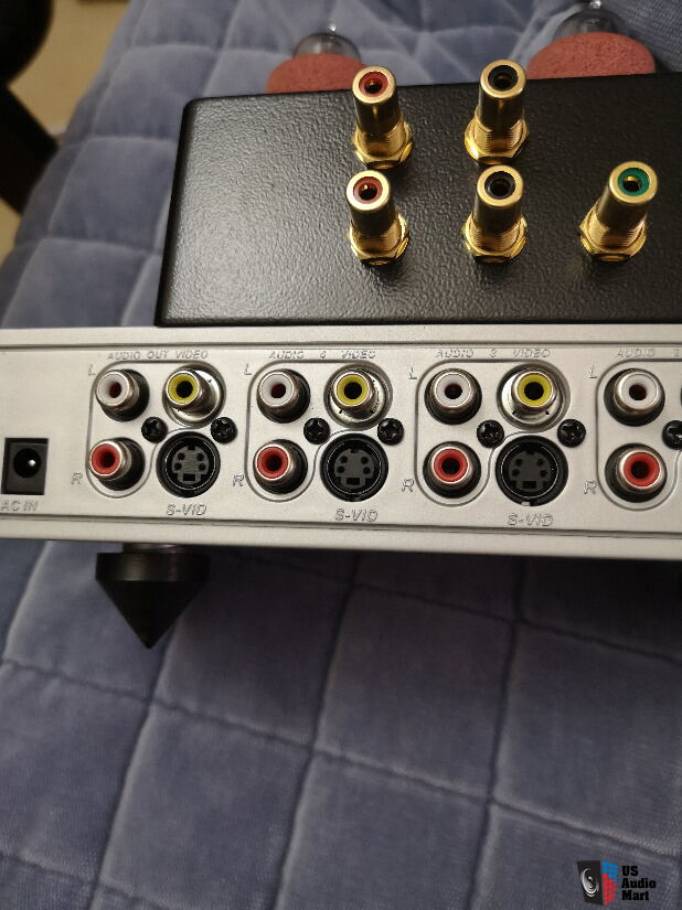 TAD Predac (tube preamplfier/DAC) with tube damper and upgraded power ...