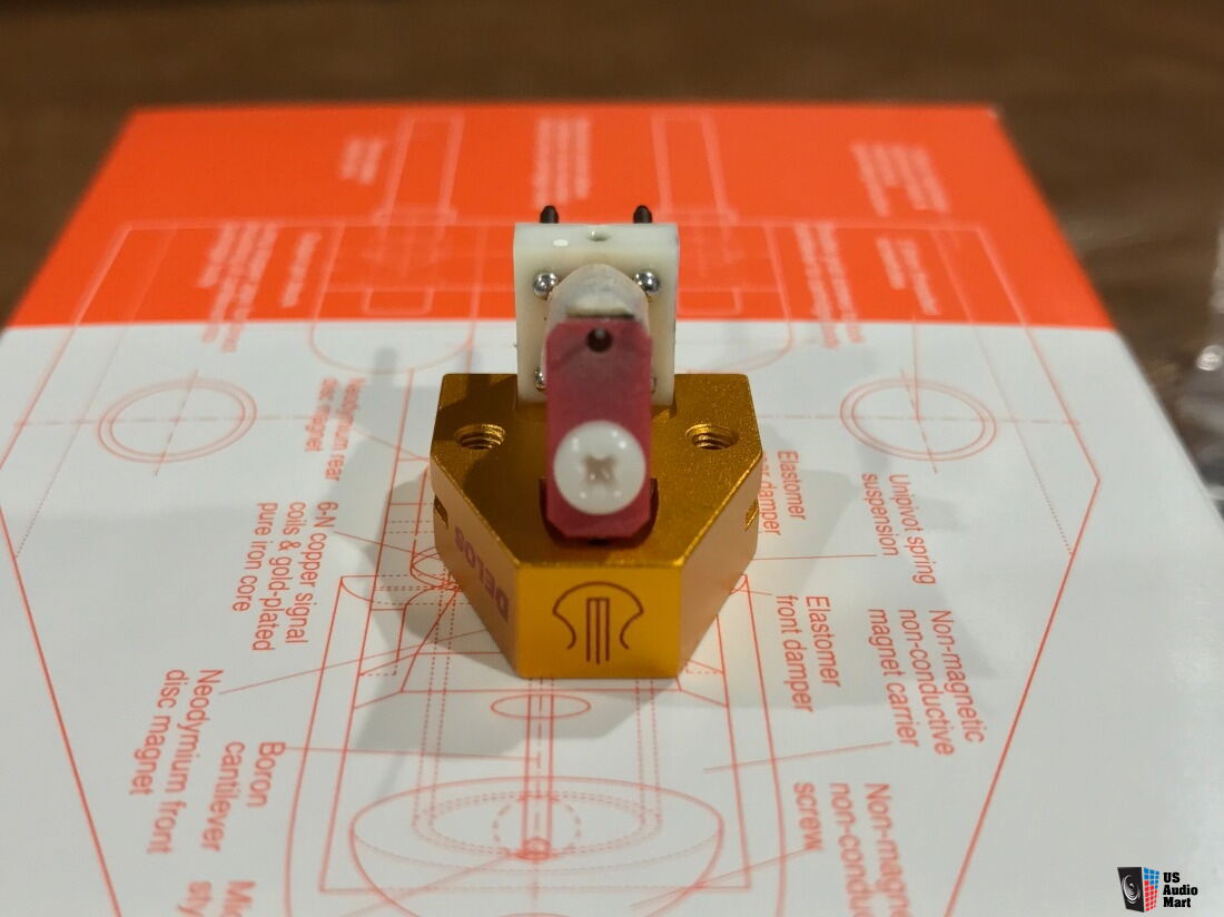 Lyra Delos Moving Coil Phono Cartridge MINT (Less than year old; low ...