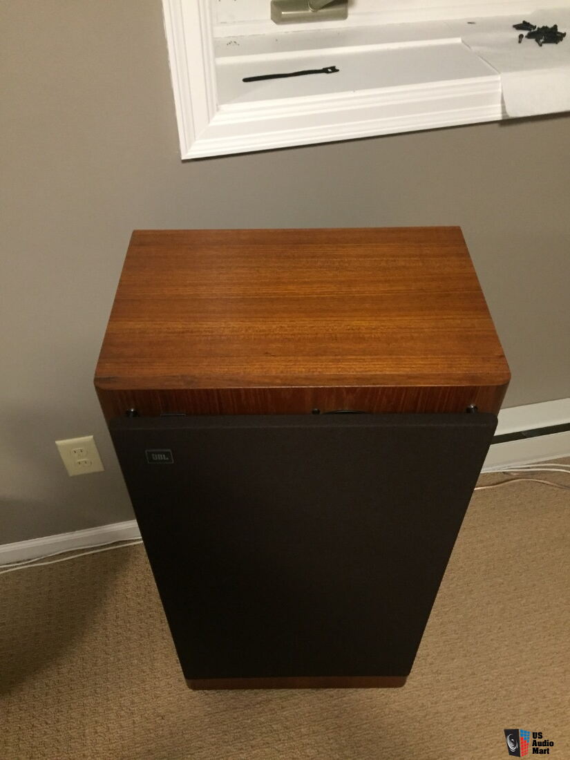 JBL 240Ti Speaker Pair Photo #2442967 - US Audio Mart