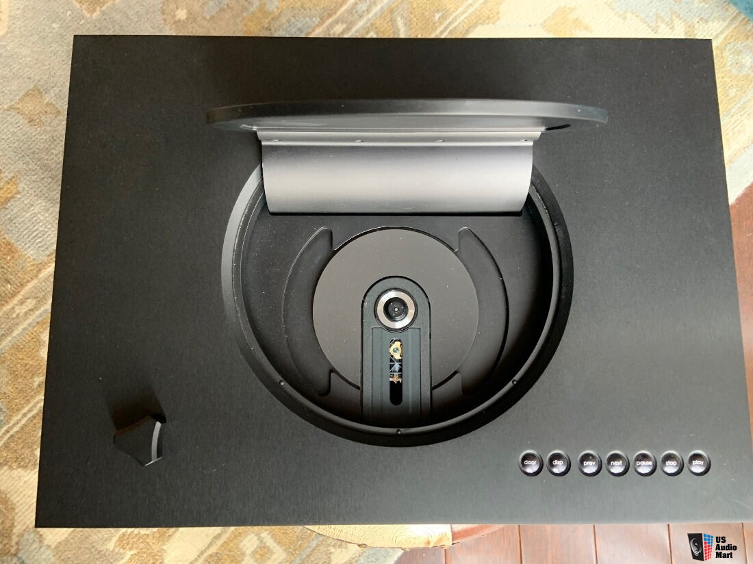 Naim Audio CD 555 and Power Supply! Photo #2479212 - US Audio Mart