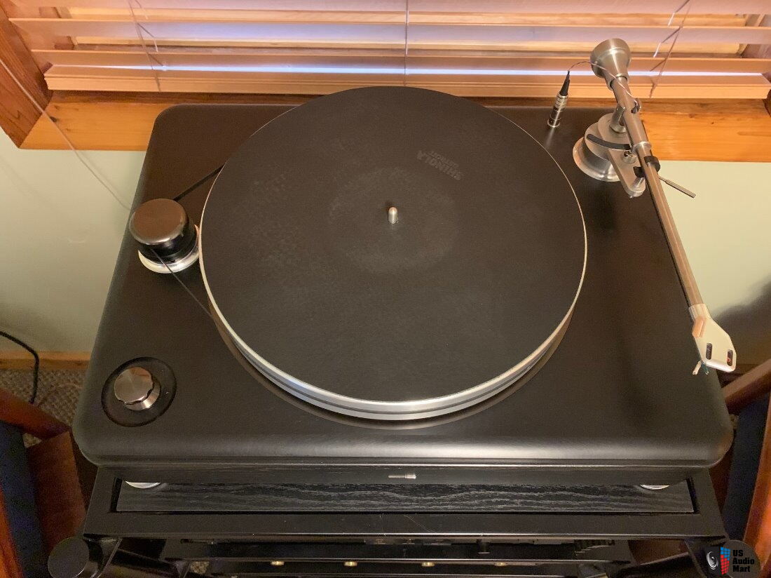 Shinola Runwell Turntable with Ortofon Blue 2M cartridge! Box, manual ...