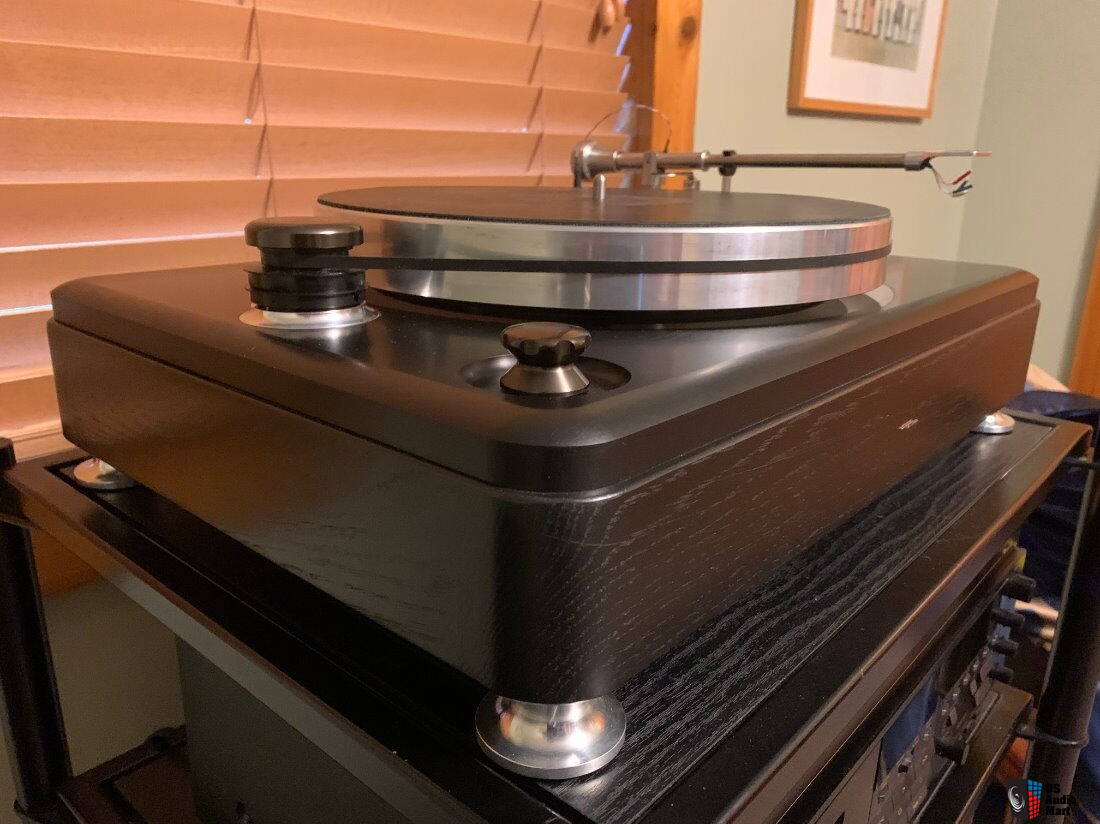 Shinola Runwell Turntable with Ortofon Blue 2M cartridge! Box, manual ...