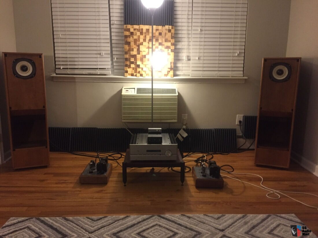 Lowther Medallion MKII Enclosure (upgraded internal wiring) Photo ...
