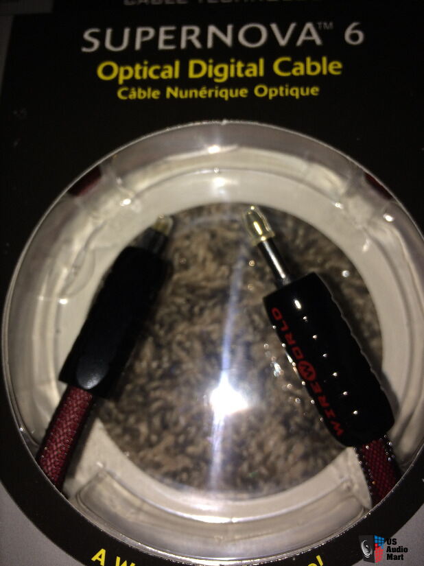 Wireworld Supernova 6 optical world's first glass optical cable with ...