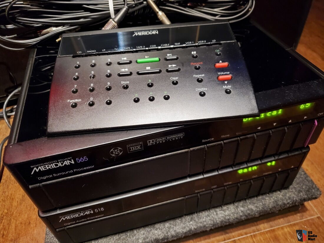 Meridian DSP6000 Active Powered Speakers, Flagship Meridian Photo ...