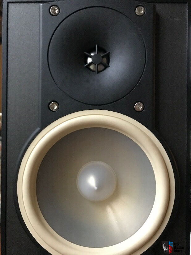 Paradigm Mini Monitor v.6 single bookshelf speaker Photo #2507698 - US ...