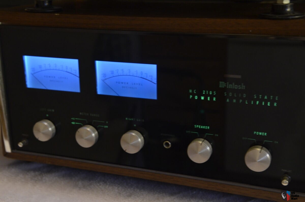 McIntosh C24 Pre-Amp, MC2105 Amplifier MC2505 Amplifier and MR 71 Tuner ...