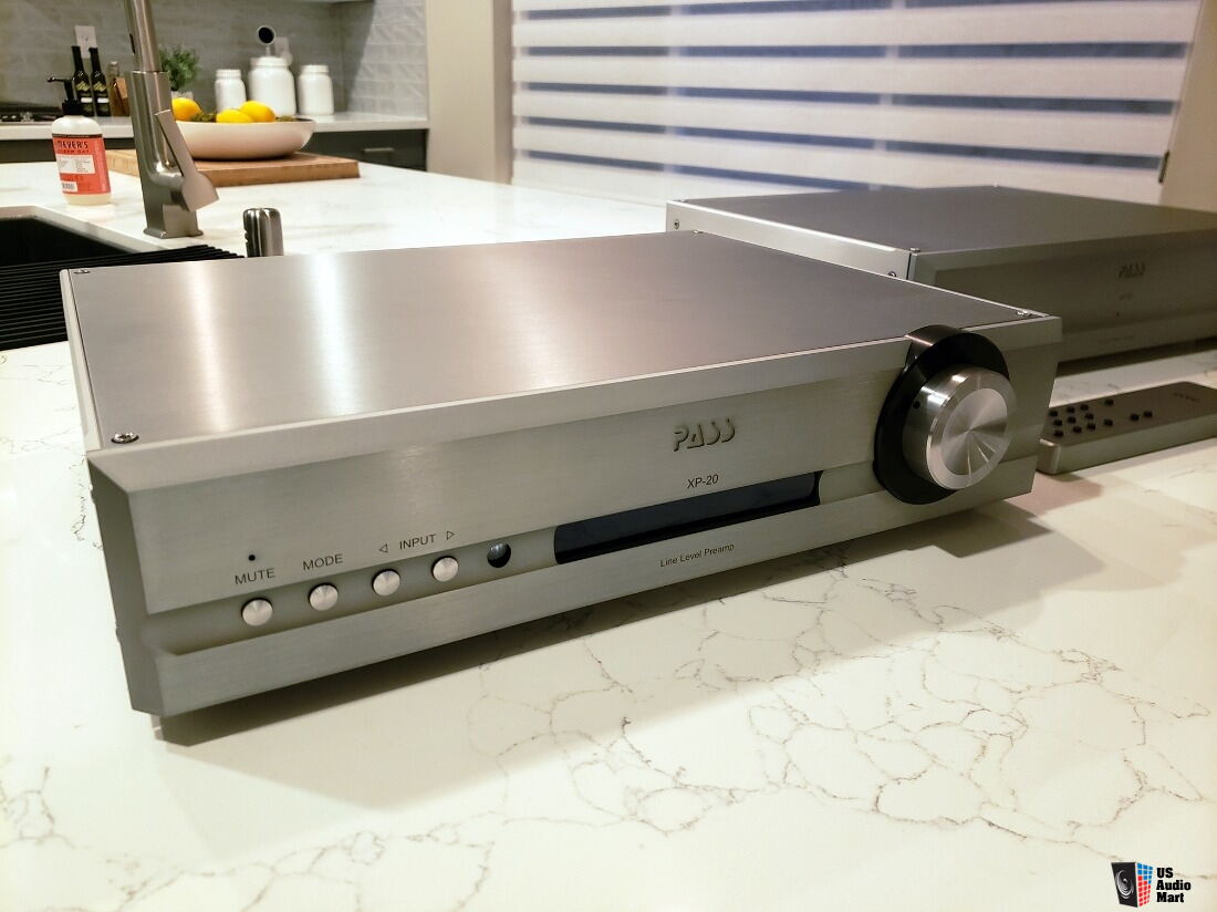 Pass Labs XP-20 Preamp Photo #2511442 - UK Audio Mart