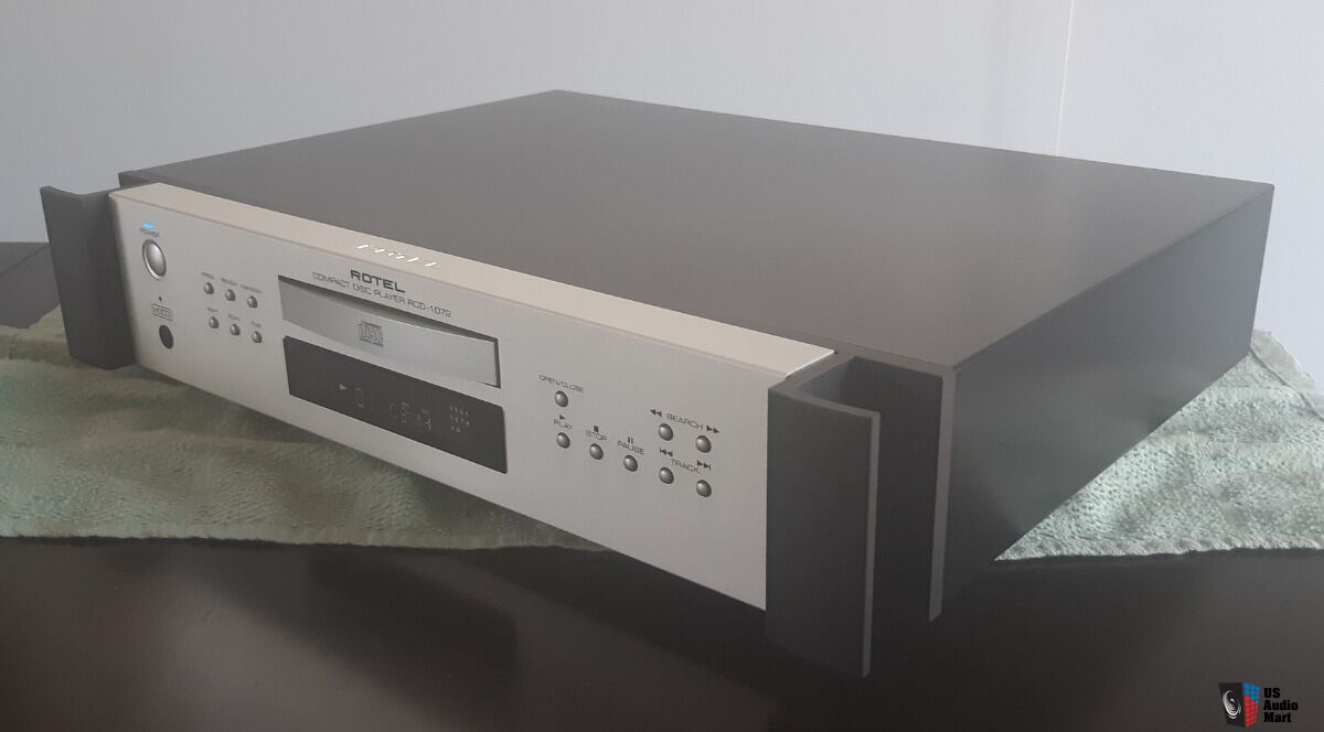 Rotel RCD 1072 CD Player in Silver with Original Remote and Power Cord ...