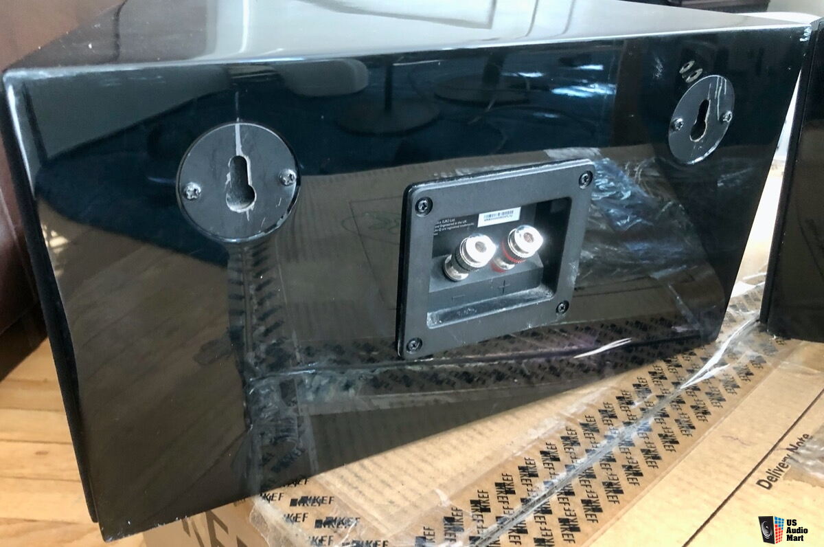KEF R800ds surround speakers - gloss black Photo #2519885 - US Audio Mart