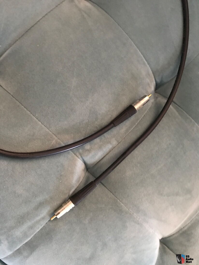 Cable Solutions (canare) L5-cfb rca digital coaxial cables -pair Photo ...