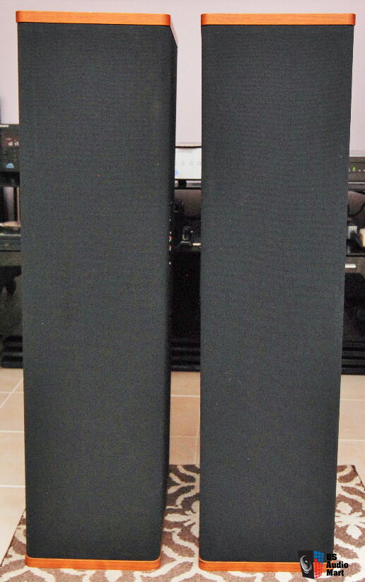 Vandersteen Model 2C Floorstanding Speakers - Stands & Spikes Photo ...