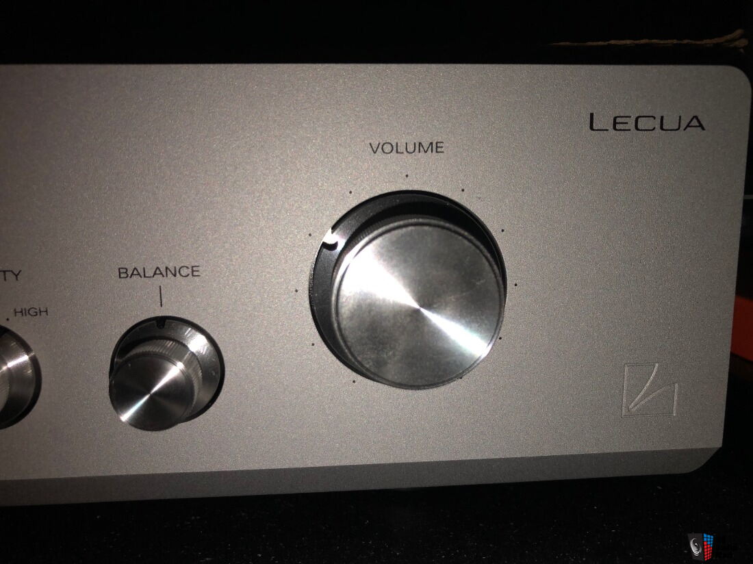 Luxman P750u Headphone Amplifier. Mint Condition Photo #2527467 - US ...