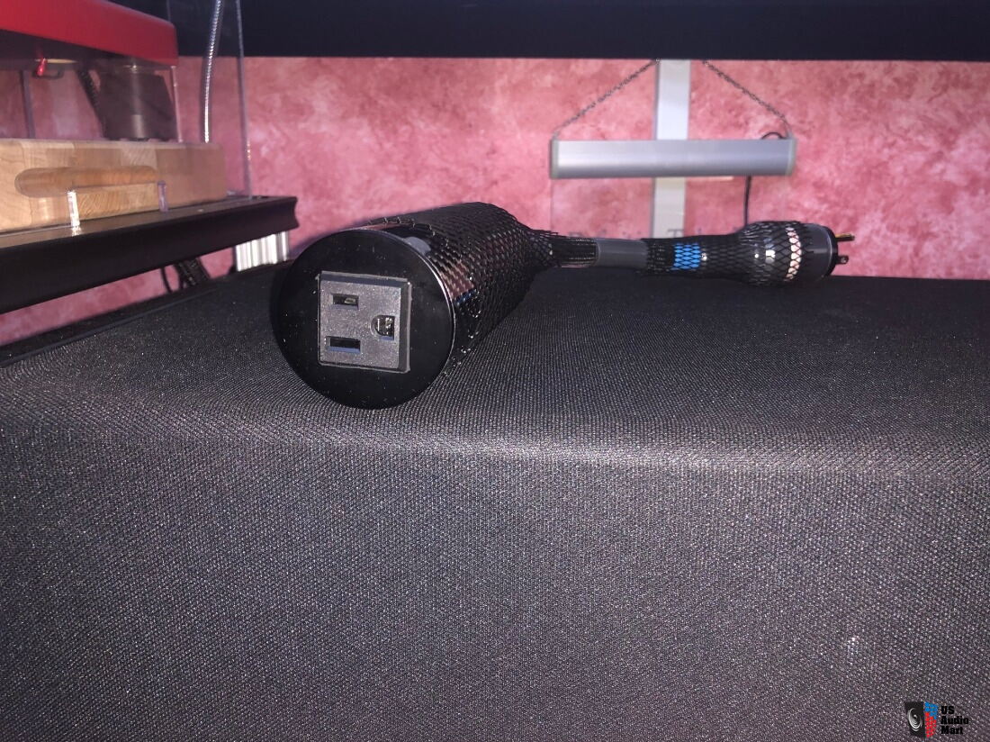 Synergistic Research PowerCell One Photo #2535295 - US Audio Mart