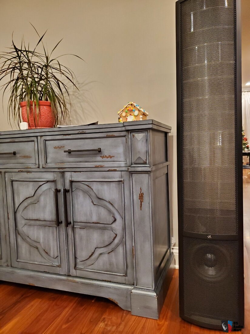 Martin Logan Vantage Speakers in Black Ash Photo #2539250 - UK Audio Mart