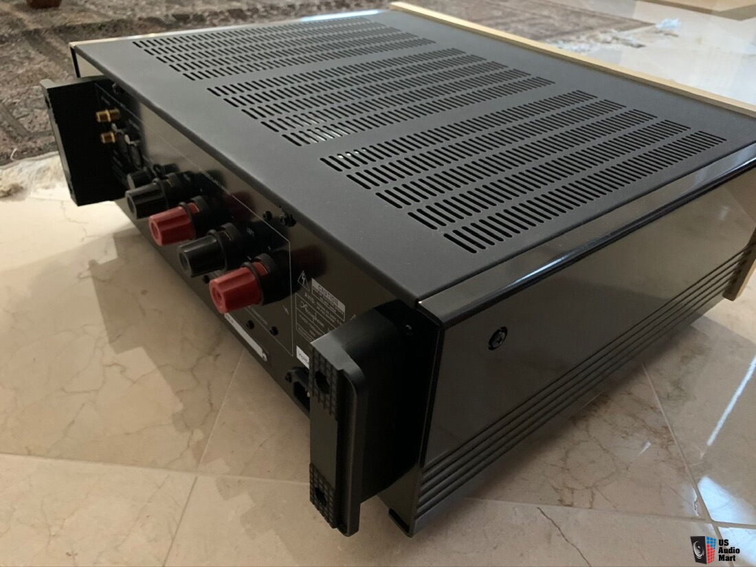 Accuphase A30 CLASS-A 30W/ch STEREO POWER Amplifier ***Reduced Photo ...