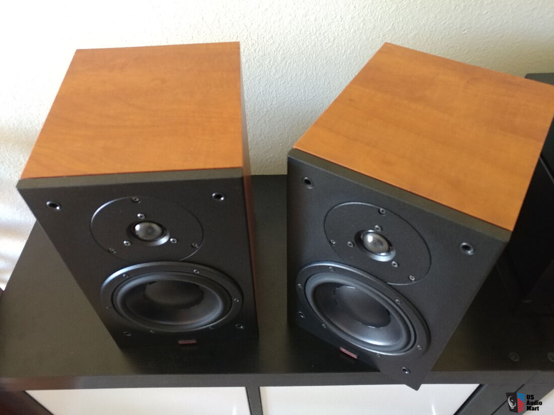 Dynaudio Audience 52 Bookshelf Speakers Photo 2546541 US Audio Mart dynaudio-audience-52-bookshelf-speakers-photo-2546541-us-audio-mart