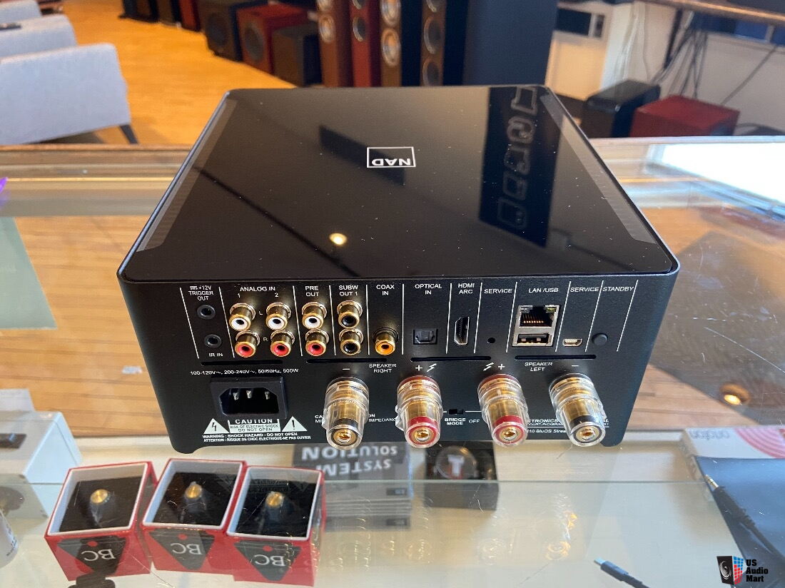 NAD M10 Masters Series Streamer/Integrated Amplifier ** Excellent ...