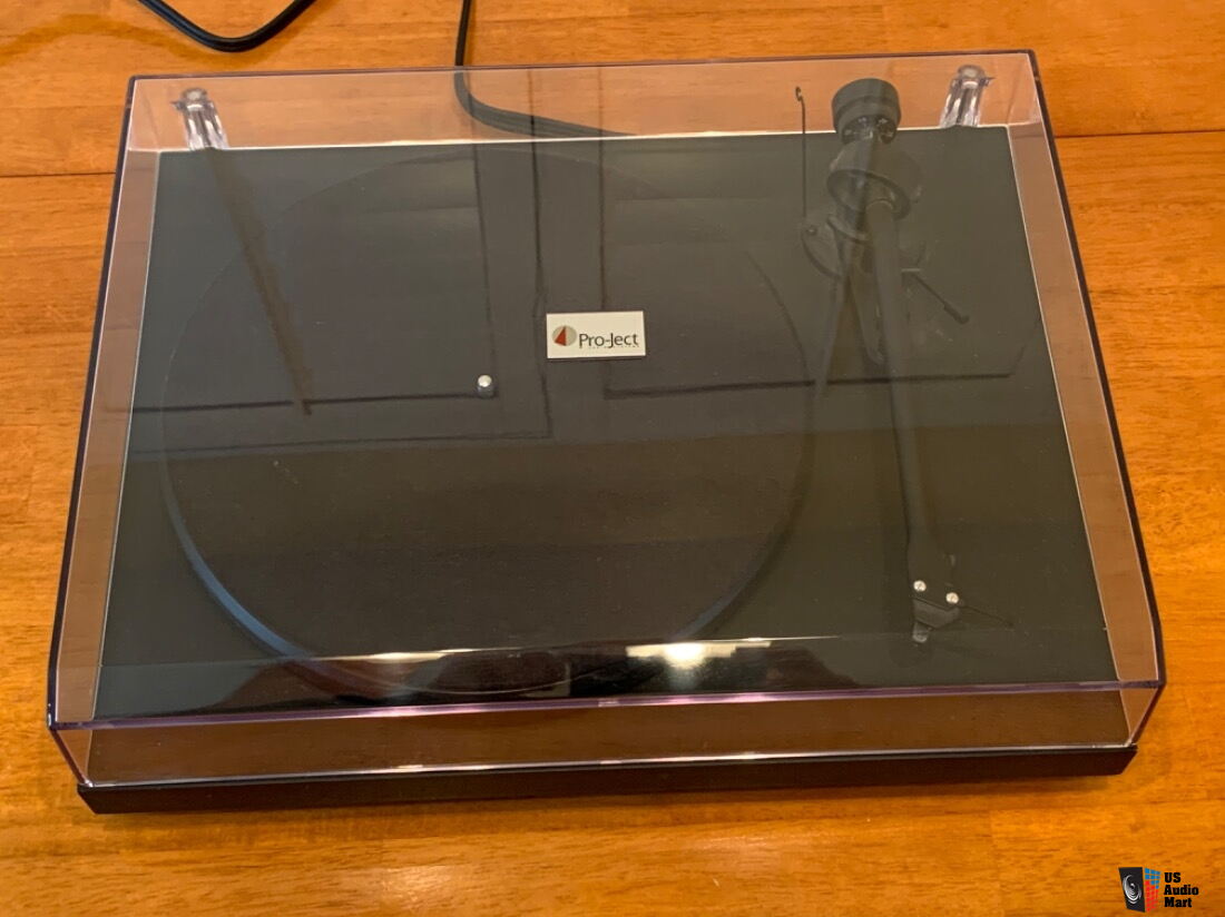 Pro-Ject Debut III Turntable Photo #2557034 - US Audio Mart