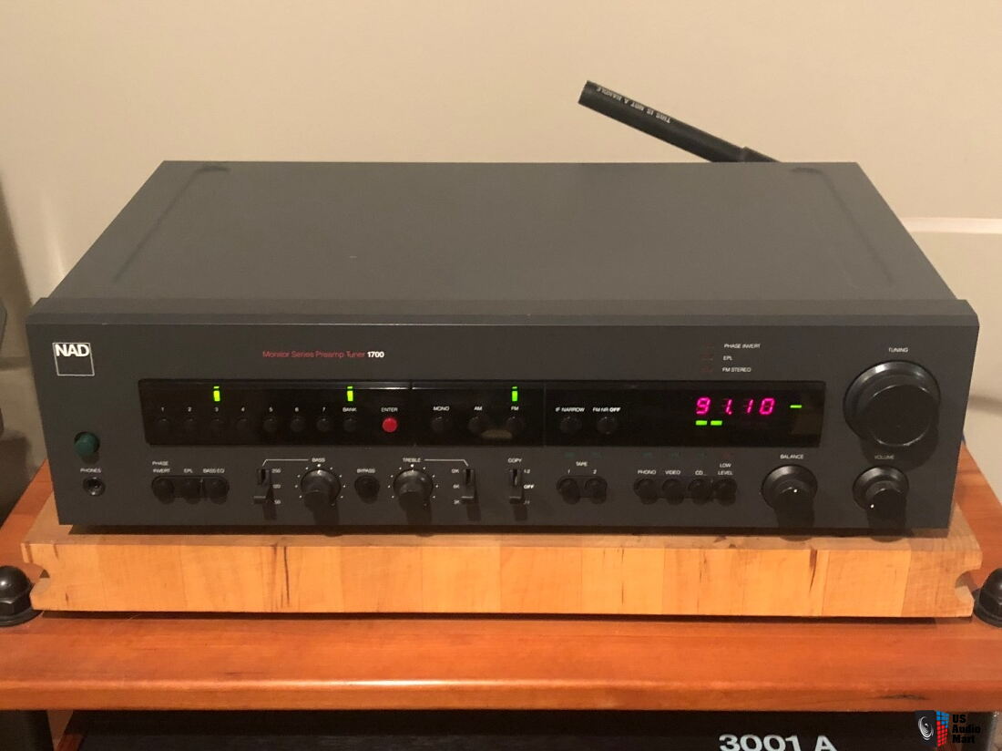 NAD 1700 Preamplifier Tuner NAD Monitor Series. Remote Control. Manual ...