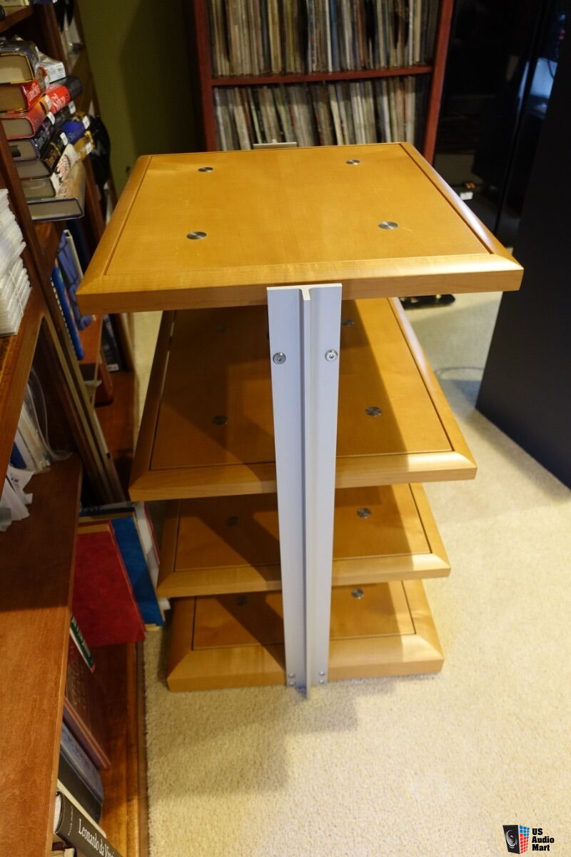 Finite Pagode 4 Shelf Maple Audio Stand Photo #2560387 - US Audio Mart