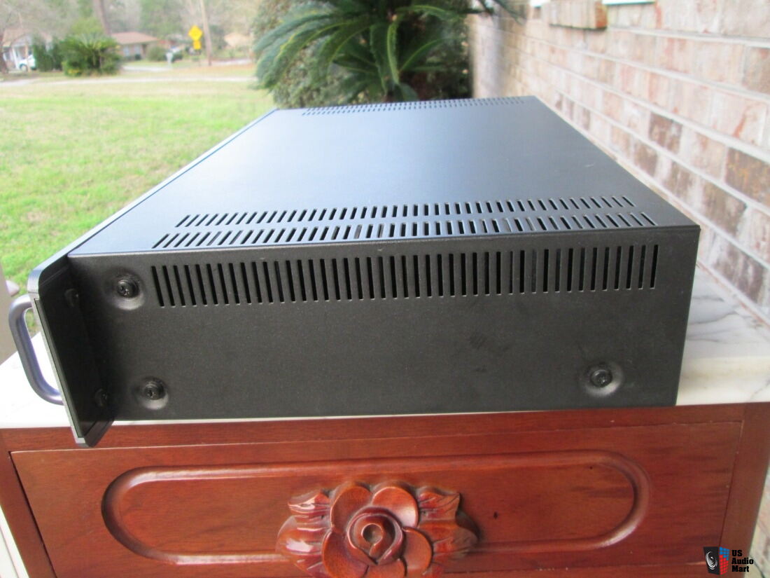 Carver M 1.0t Magnetic Field Power Amplifier in great condition. 250 ...